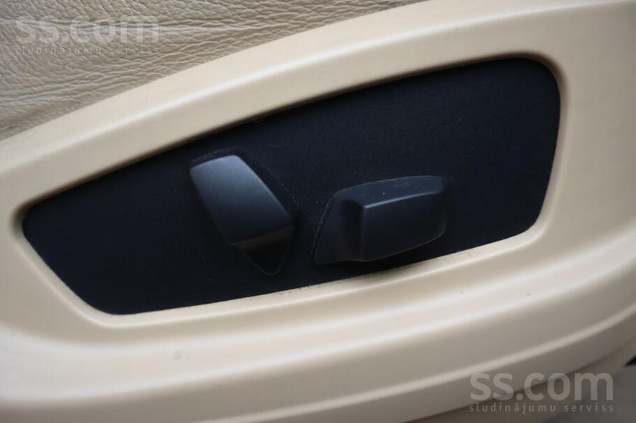 Melns BMW X5 2007 Rīga, ar dzinēja tilpumu 3.00 L un nobraukumu 313 tūkst. km par 7990 €, foto 26 vietnē AUTOMOTO.COM.LV