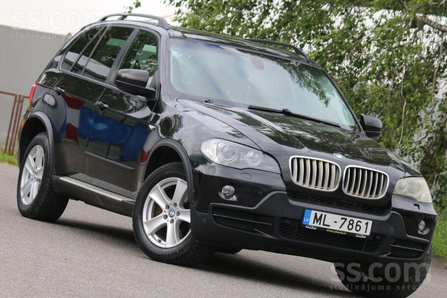 Black BMW X5 2007 in Riga, with an engine capacity of 3.00 L and mileage of 0 thousand km for 6390 €, photo 4 on AUTOMOTO.COM.LV