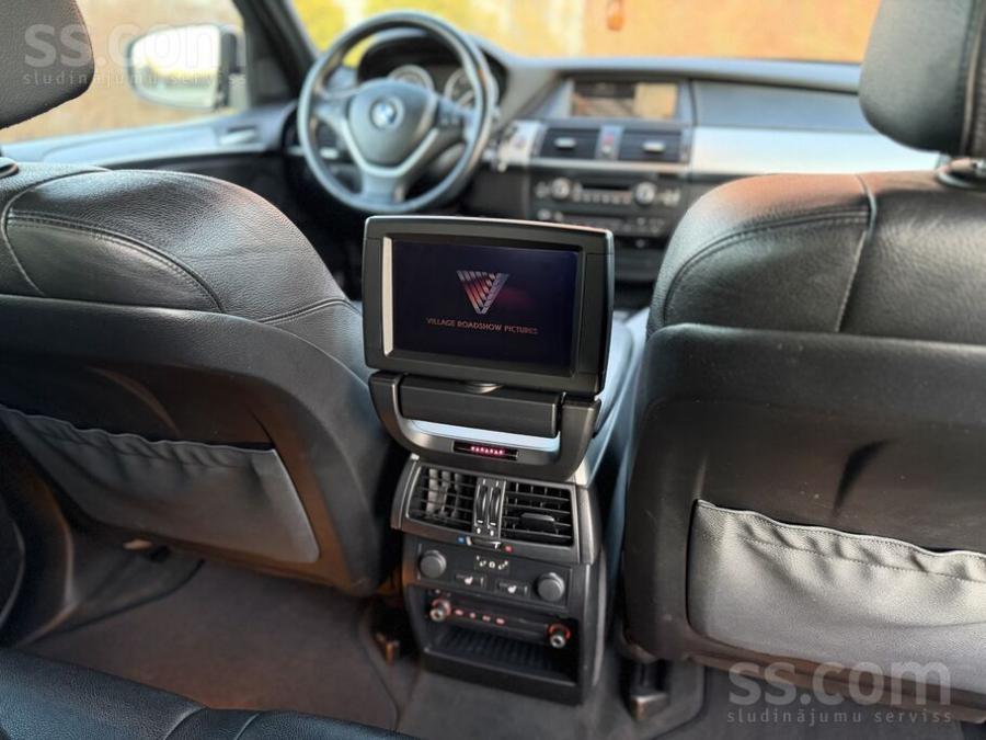 Melns BMW X5 2007 Rīga, ar dzinēja tilpumu 3.00 L un nobraukumu 206 tūkst. km par 11000 €, foto 10 vietnē AUTOMOTO.COM.LV