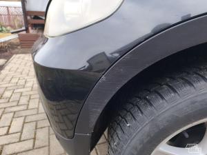 Black BMW X5 2007 in Birzai, with an engine capacity of 3.00 L and mileage of 283 thousand km for 7999 €, photo 29 on AUTOMOTO.COM.LV