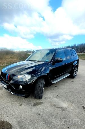 Melns BMW X5 2007 Rīga, ar dzinēja tilpumu 3.00 L un nobraukumu 319 tūkst. km par 9000 €, foto 8 vietnē AUTOMOTO.COM.LV