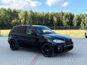 Black BMW X5 2007 in Jelgava, with an engine capacity of 3.00 L and mileage of 311 thousand km for 8999 €, photo 16 on AUTOMOTO.COM.LV