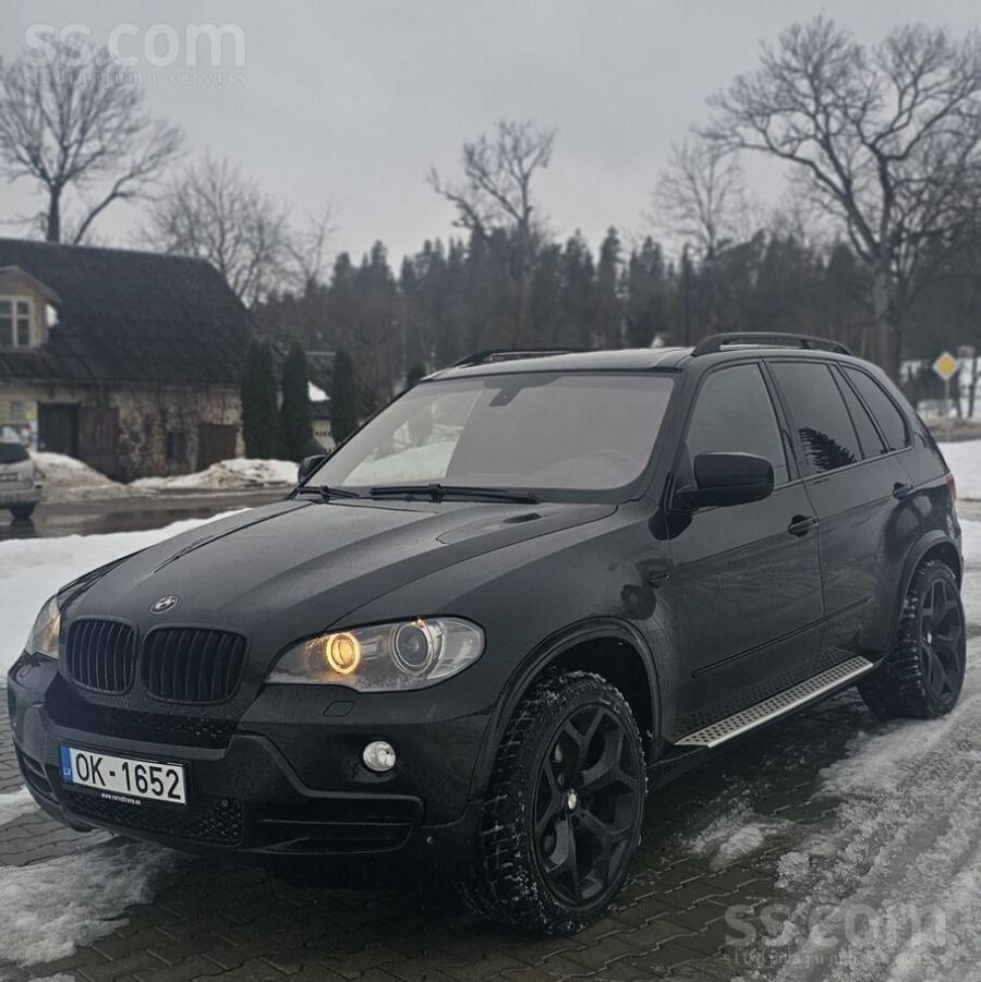 Black BMW X5 2007 in Jekabpils, with an engine capacity of 3.00 L and mileage of 433 thousand km for 5290 €, photo 1 on AUTOMOTO.COM.LV
