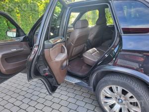 Черный БМВ Х5 2007 в Рига, объемом двигателя 3.00 л и пробегом 333 тыс. км за 10500 €, фото 7 на AUTOMOTO.COM.LV