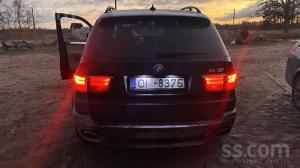 Melns BMW X5 2007 Jelgava, ar dzinēja tilpumu 3.00 L un nobraukumu 312 tūkst. km par 10999 €, foto 12 vietnē AUTOMOTO.COM.LV
