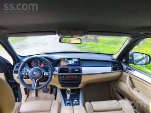 Melns BMW X5 2007 Jelgava, ar dzinēja tilpumu 3.00 L un nobraukumu 312 tūkst. km par 10999 €, foto 13 vietnē AUTOMOTO.COM.LV