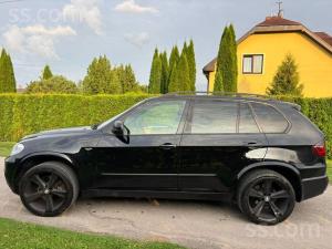 Melns BMW X5 2007 Jelgava, ar dzinēja tilpumu 3.00 L un nobraukumu 312 tūkst. km par 10999 €, foto 16 vietnē AUTOMOTO.COM.LV
