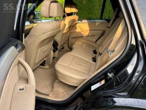 Melns BMW X5 2007 Jelgava, ar dzinēja tilpumu 3.00 L un nobraukumu 312 tūkst. km par 10999 €, foto 19 vietnē AUTOMOTO.COM.LV