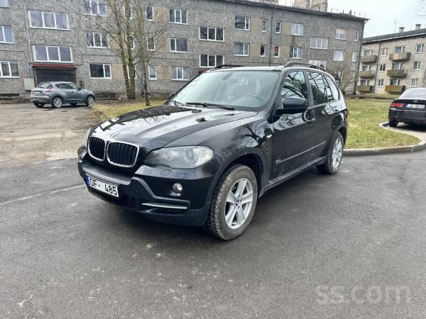 Melns BMW X5 2007 Jēkabpils, ar dzinēja tilpumu 3.00 L un nobraukumu 395 tūkst. km par 6000 €, foto 1 vietnē AUTOMOTO.COM.LV