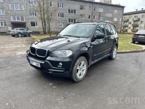 Melns BMW X5 2007 Jēkabpils, ar dzinēja tilpumu 3.00 L un nobraukumu 395 tūkst. km par 6000 €, foto  vietnē AUTOMOTO.COM.LV