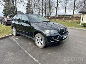 Melns BMW X5 2007 Jēkabpils, ar dzinēja tilpumu 3.00 L un nobraukumu 395 tūkst. km par 6000 €, foto 3 vietnē AUTOMOTO.COM.LV