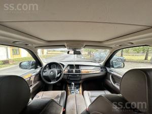 Melns BMW X5 2007 Jēkabpils, ar dzinēja tilpumu 3.00 L un nobraukumu 395 tūkst. km par 6000 €, foto 12 vietnē AUTOMOTO.COM.LV