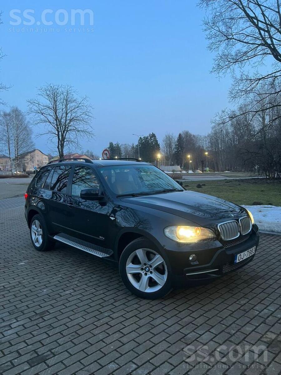 Melns BMW X5 2007 Rīga, ar dzinēja tilpumu 3.00 L un nobraukumu 292 tūkst. km par 7500 €, foto 1 vietnē AUTOMOTO.COM.LV