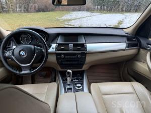 Melns BMW X5 2007 Rīga, ar dzinēja tilpumu 3.00 L un nobraukumu 292 tūkst. km par 7500 €, foto 10 vietnē AUTOMOTO.COM.LV