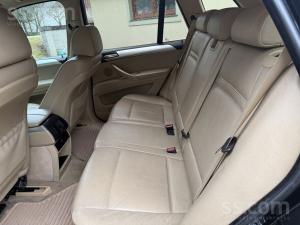 Melns BMW X5 2007 Rīga, ar dzinēja tilpumu 3.00 L un nobraukumu 292 tūkst. km par 7500 €, foto 12 vietnē AUTOMOTO.COM.LV