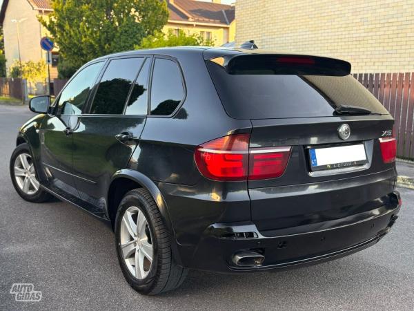 Black BMW X5 2007 in Kaunas, with an engine capacity of 3.00 L and mileage of 450 thousand km for 4400 €, photo 4 on AUTOMOTO.COM.LV