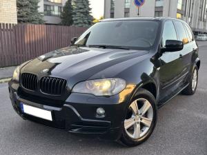 Black BMW X5 2007 in Kaunas, with an engine capacity of 3.00 L and mileage of 450 thousand km for 4400 €, photo 6 on AUTOMOTO.COM.LV