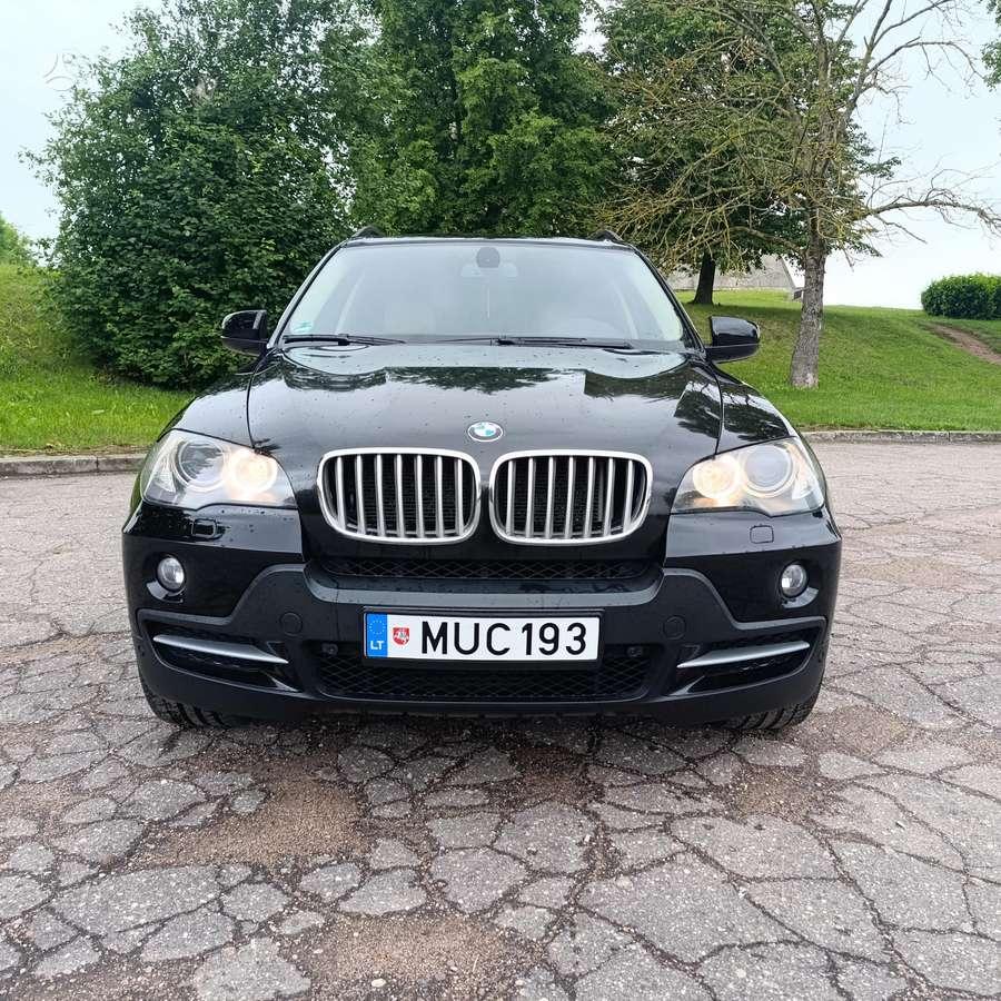 Black BMW X5 2007 in Kaunas, with an engine capacity of 2.99 L and mileage of 383 thousand km for 8300 €, photo 3 on AUTOMOTO.COM.LV