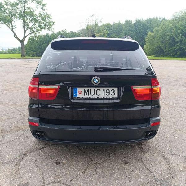 Melns BMW X5 2007 Kauņa, ar dzinēja tilpumu 2.99 L un nobraukumu 383 tūkst. km par 8300 €, foto 5 vietnē AUTOMOTO.COM.LV