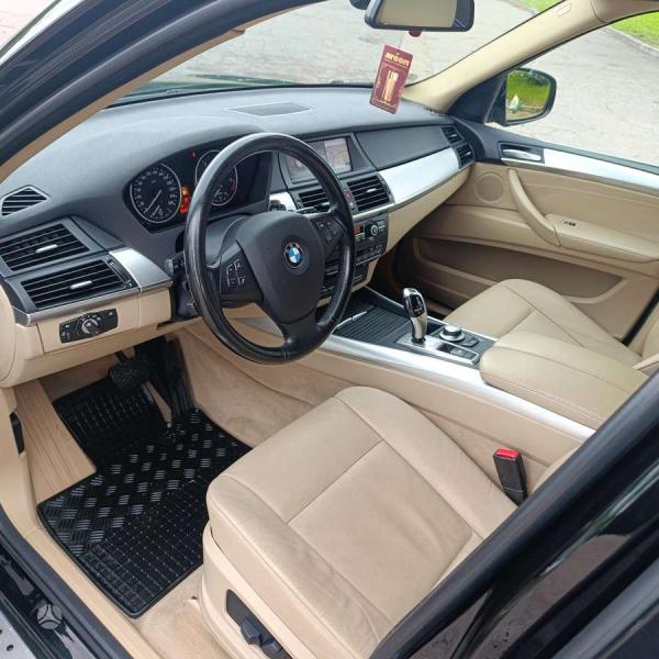 Melns BMW X5 2007 Kauņa, ar dzinēja tilpumu 2.99 L un nobraukumu 383 tūkst. km par 8300 €, foto 8 vietnē AUTOMOTO.COM.LV