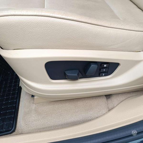 Melns BMW X5 2007 Kauņa, ar dzinēja tilpumu 2.99 L un nobraukumu 383 tūkst. km par 8300 €, foto 9 vietnē AUTOMOTO.COM.LV