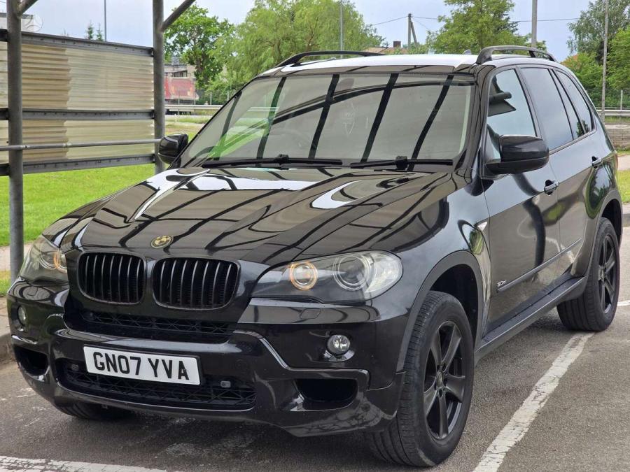 Melns BMW X5 2007 Radviliškis, ar dzinēja tilpumu 2.99 L un nobraukumu 335 tūkst. km par 2750 €, foto 3 vietnē AUTOMOTO.COM.LV