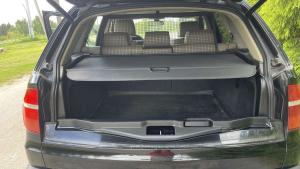 Black BMW X5 2007 in Kelme, with an engine capacity of 2.99 L and mileage of 296 thousand km for 5500 €, photo 7 on AUTOMOTO.COM.LV