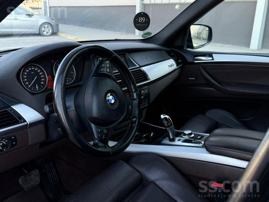 Черный БМВ Х5 2007 в Бауска, объемом двигателя 3.00 л и пробегом 0 тыс. км за 8650 €, фото 19 на AUTOMOTO.COM.LV