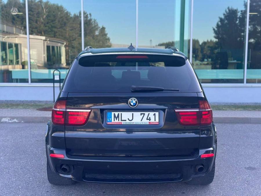 Melns BMW X5 2007 Nemenčinė, ar dzinēja tilpumu 2.99 L un nobraukumu 306 tūkst. km par 8000 €, foto 10 vietnē AUTOMOTO.COM.LV