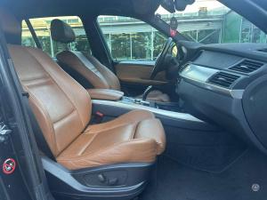 Melns BMW X5 2007 Nemenčinė, ar dzinēja tilpumu 2.99 L un nobraukumu 306 tūkst. km par 8000 €, foto 15 vietnē AUTOMOTO.COM.LV