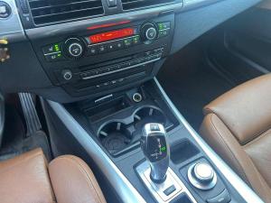Melns BMW X5 2007 Nemenčinė, ar dzinēja tilpumu 2.99 L un nobraukumu 306 tūkst. km par 8000 €, foto 19 vietnē AUTOMOTO.COM.LV