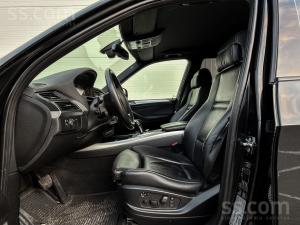Black BMW X5 2007 in Riga, with an engine capacity of 3.00 L and mileage of 320 thousand km for 12500 €, photo 14 on AUTOMOTO.COM.LV
