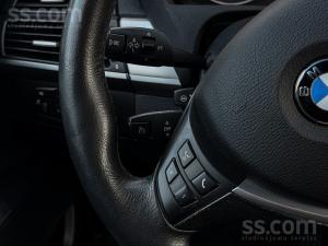 Black BMW X5 2007 in Riga, with an engine capacity of 3.00 L and mileage of 320 thousand km for 12500 €, photo 22 on AUTOMOTO.COM.LV
