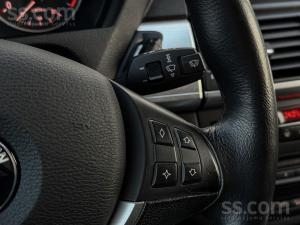 Black BMW X5 2007 in Riga, with an engine capacity of 3.00 L and mileage of 320 thousand km for 12500 €, photo 23 on AUTOMOTO.COM.LV