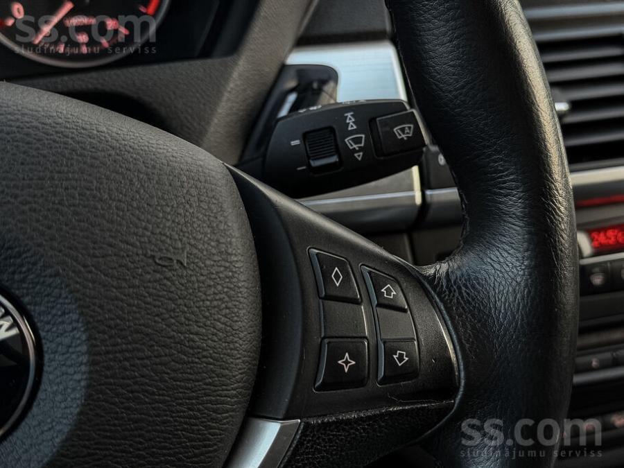 Black BMW X5 2007 in Riga, with an engine capacity of 3.00 L and mileage of 320 thousand km for 12500 €, photo 23 on AUTOMOTO.COM.LV