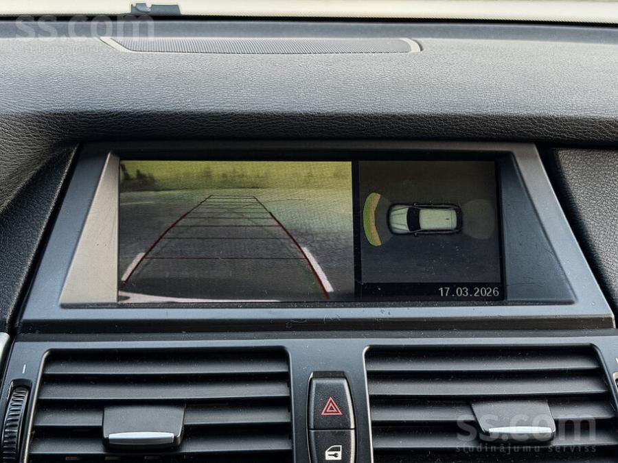 Black BMW X5 2007 in Riga, with an engine capacity of 3.00 L and mileage of 320 thousand km for 12500 €, photo 25 on AUTOMOTO.COM.LV
