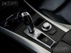 Black BMW X5 2007 in Riga, with an engine capacity of 3.00 L and mileage of 320 thousand km for 12500 €, photo 29 on AUTOMOTO.COM.LV