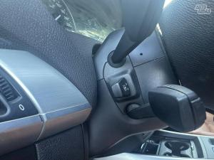 Black BMW X5 2007 in Vilnius, with an engine capacity of 3.00 L and mileage of 306 thousand km for 8000 €, photo 15 on AUTOMOTO.COM.LV
