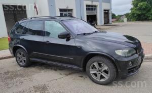 Melns BMW X5 2007 Rīga, ar dzinēja tilpumu 3.00 L un nobraukumu 0 tūkst. km par 7650 €, foto 3 vietnē AUTOMOTO.COM.LV