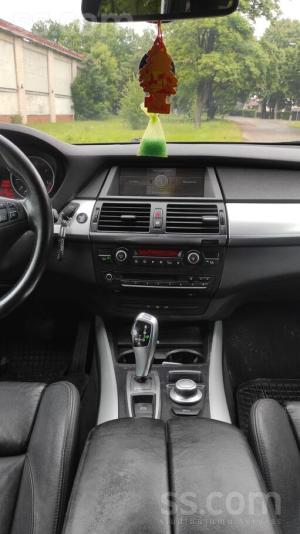 Melns BMW X5 2007 Rīga, ar dzinēja tilpumu 3.00 L un nobraukumu 0 tūkst. km par 7650 €, foto 9 vietnē AUTOMOTO.COM.LV