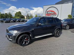 Black BMW X5 2007 in Telschi, with an engine capacity of 2.99 L and mileage of 256 thousand km for 7500 €, photo 3 on AUTOMOTO.COM.LV