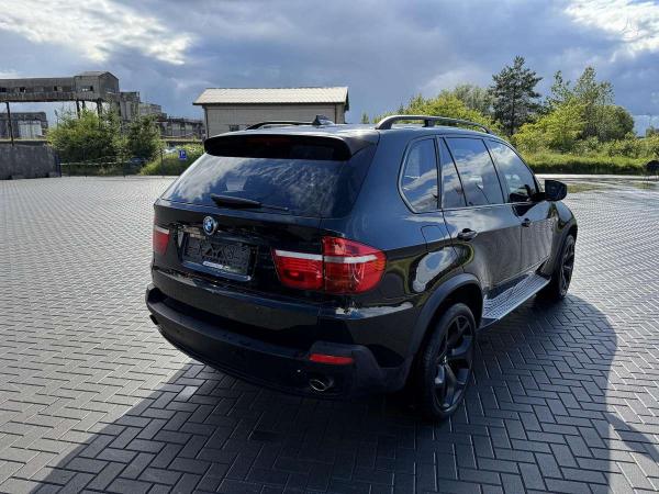 Melns BMW X5 2007 Telšiai, ar dzinēja tilpumu 2.99 L un nobraukumu 256 tūkst. km par 7500 €, foto 6 vietnē AUTOMOTO.COM.LV