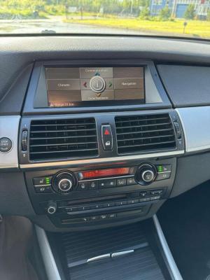 Black BMW X5 2007 in Telschi, with an engine capacity of 2.99 L and mileage of 256 thousand km for 7500 €, photo 28 on AUTOMOTO.COM.LV