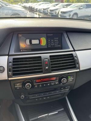 Black BMW X5 2007 in Telschi, with an engine capacity of 2.99 L and mileage of 256 thousand km for 7500 €, photo 37 on AUTOMOTO.COM.LV