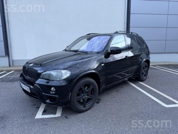 Melns BMW X5 2007 Rīga, ar dzinēja tilpumu 3.00 L un nobraukumu 238 tūkst. km par 4850 €, foto 1 vietnē AUTOMOTO.COM.LV