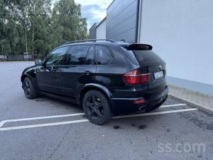 Melns BMW X5 2007 Rīga, ar dzinēja tilpumu 3.00 L un nobraukumu 238 tūkst. km par 4850 €, foto 4 vietnē AUTOMOTO.COM.LV