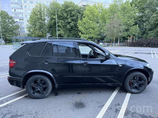 Melns BMW X5 2007 Rīga, ar dzinēja tilpumu 3.00 L un nobraukumu 238 tūkst. km par 4850 €, foto 6 vietnē AUTOMOTO.COM.LV
