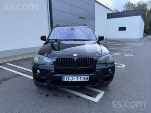 Melns BMW X5 2007 Rīga, ar dzinēja tilpumu 3.00 L un nobraukumu 238 tūkst. km par 4850 €, foto 9 vietnē AUTOMOTO.COM.LV