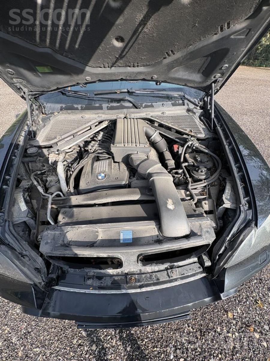 Melns BMW X5 2007 Rīga, ar dzinēja tilpumu 3.00 L un nobraukumu 326 tūkst. km par 5990 €, foto 7 vietnē AUTOMOTO.COM.LV