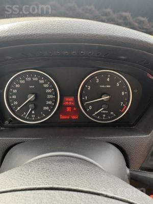 Melns BMW X5 2007 Rīga, ar dzinēja tilpumu 3.00 L un nobraukumu 326 tūkst. km par 5990 €, foto 9 vietnē AUTOMOTO.COM.LV